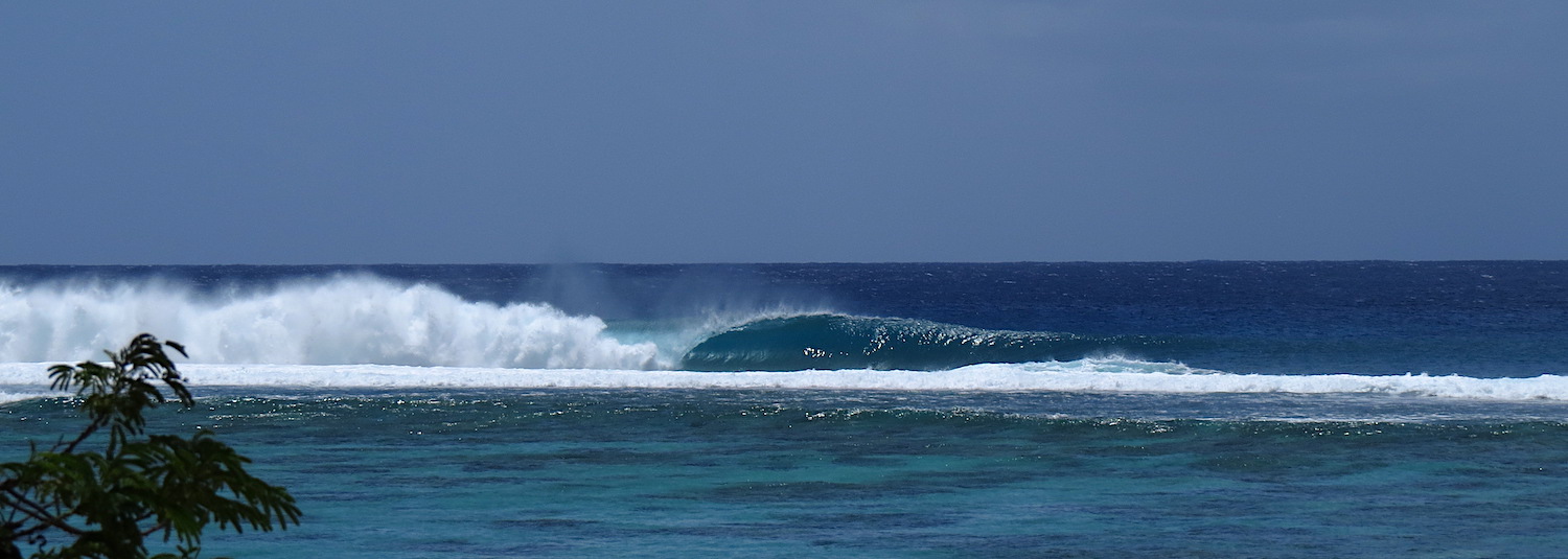 Top 10 Surfing Spots on Rarotonga, Cook Islands 2025 - rainbow-villas.com